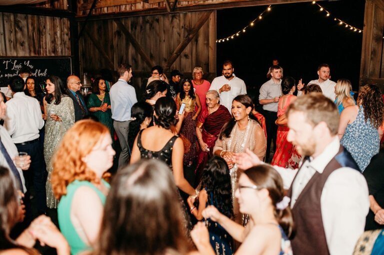 Full-Service Multicultural Connecticut Wedding - simplylovedweddings.com